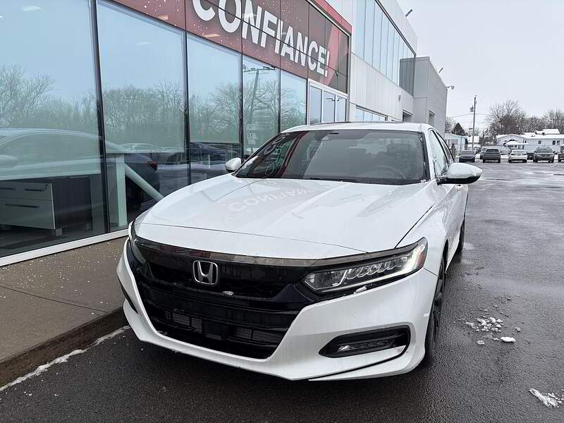 Honda Accord-Sedan Sport BM 2018 usagé à vendre à $18,995 (Q0095-1)